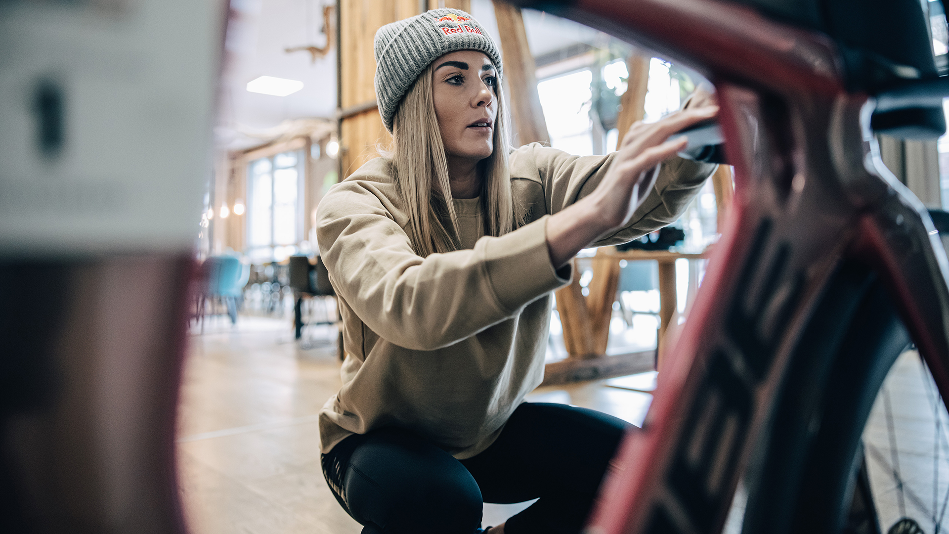 LUCY CHARLES-BARCLAY - TRIATHLON - RACING - CUBE WORLD | CUBE Bikes