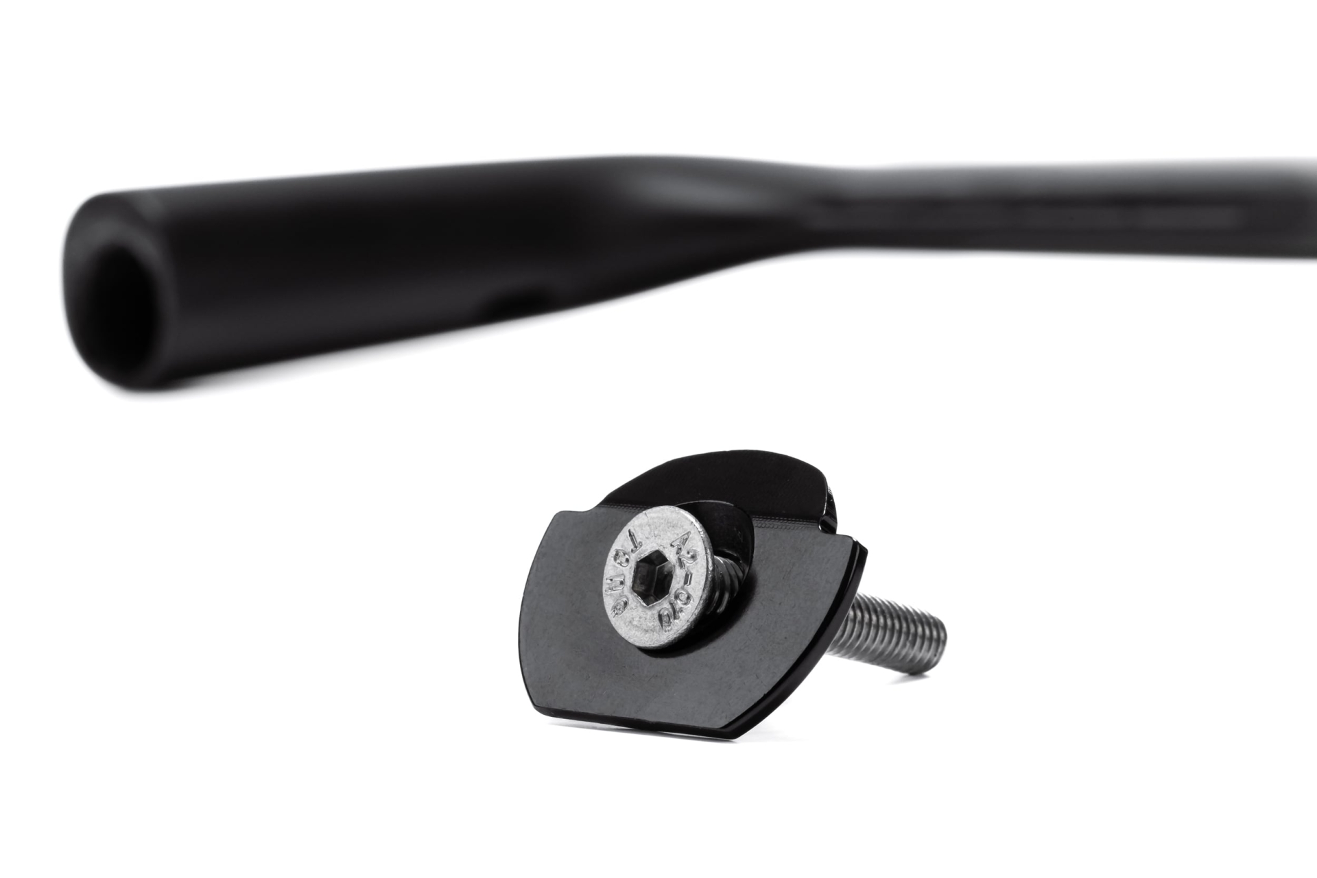 CUBE Basebar Aerium TT Low